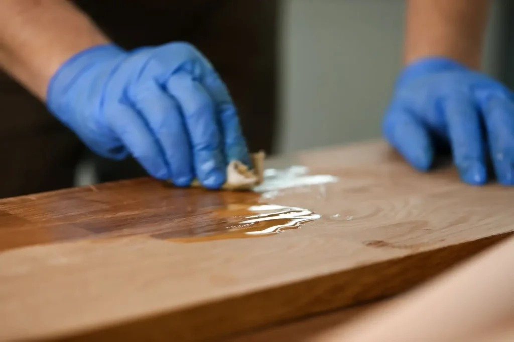 Glassy Wood Finishes: Pores, Grain & Pro Sanding Workflow